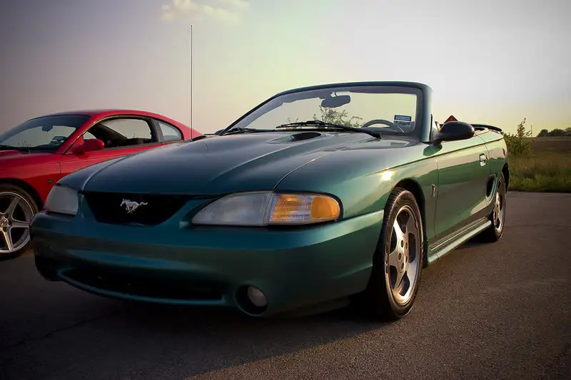 my friends new 97 cobra vert and my 95 gt | StangNet